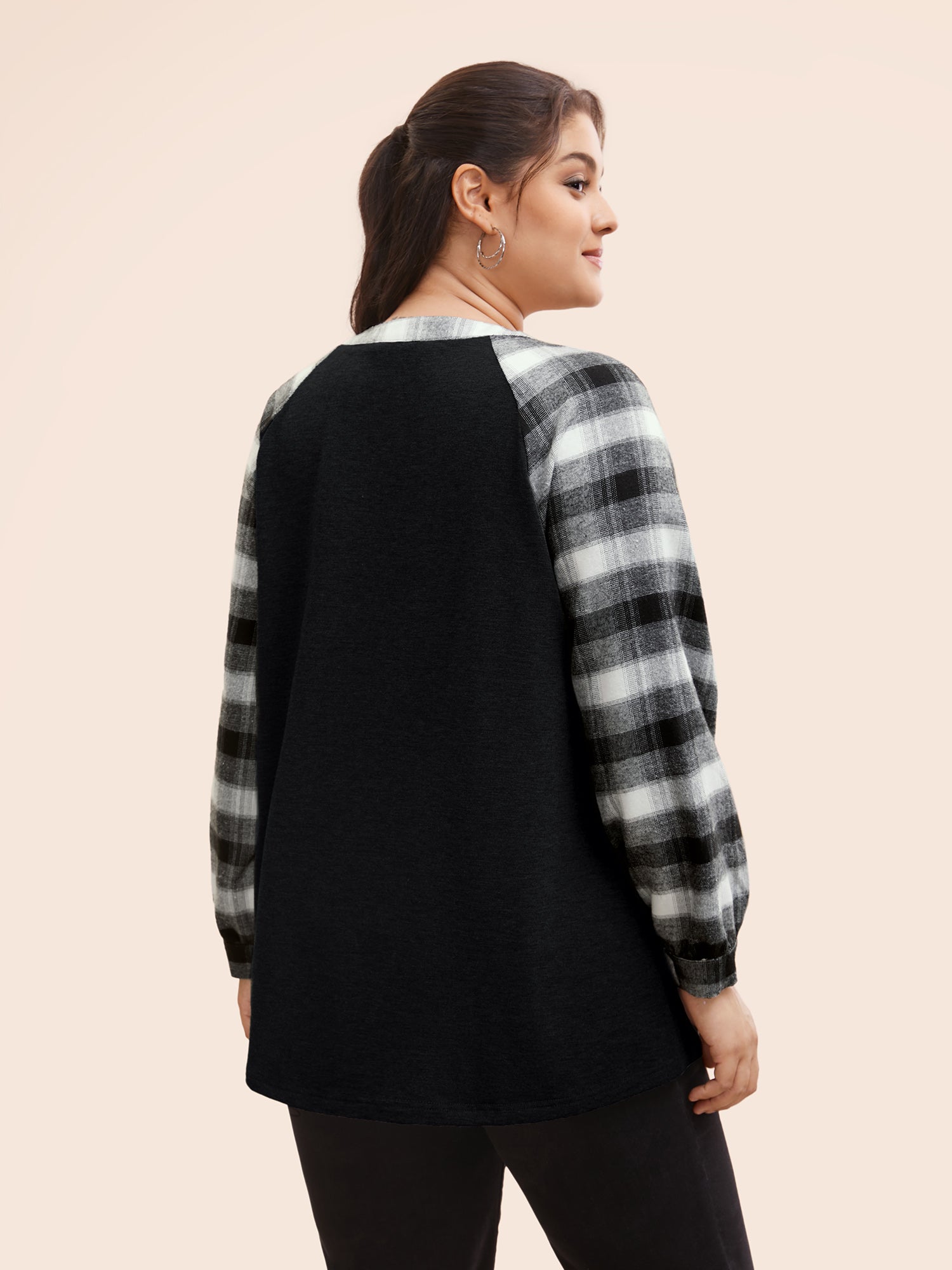 Plaid Patchwork Notched Button Detail Sweatshirt – BloomChic
