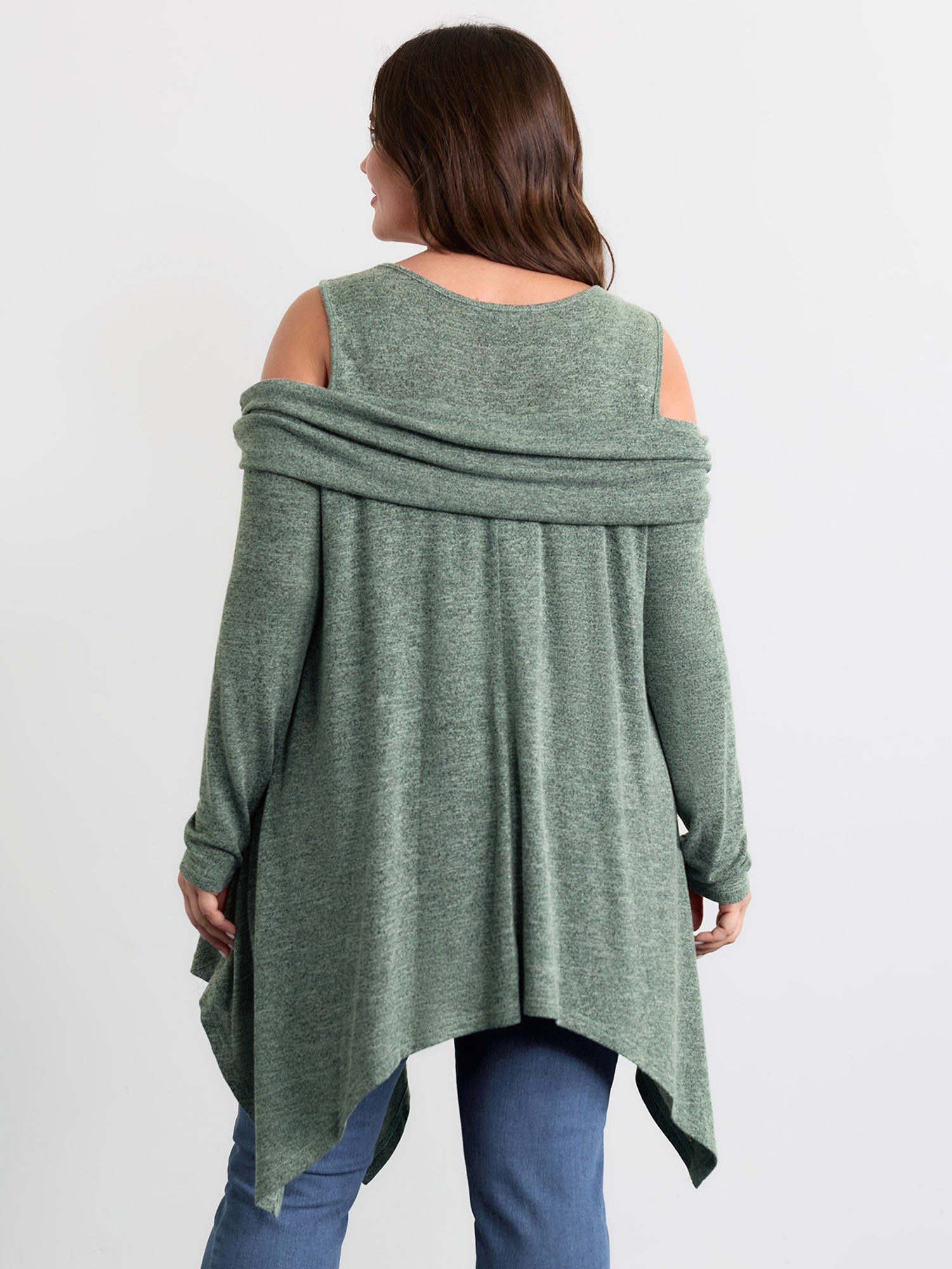 Supersoft Off-Shoulder Pleated Asymmetrical Hem Top – BloomChic