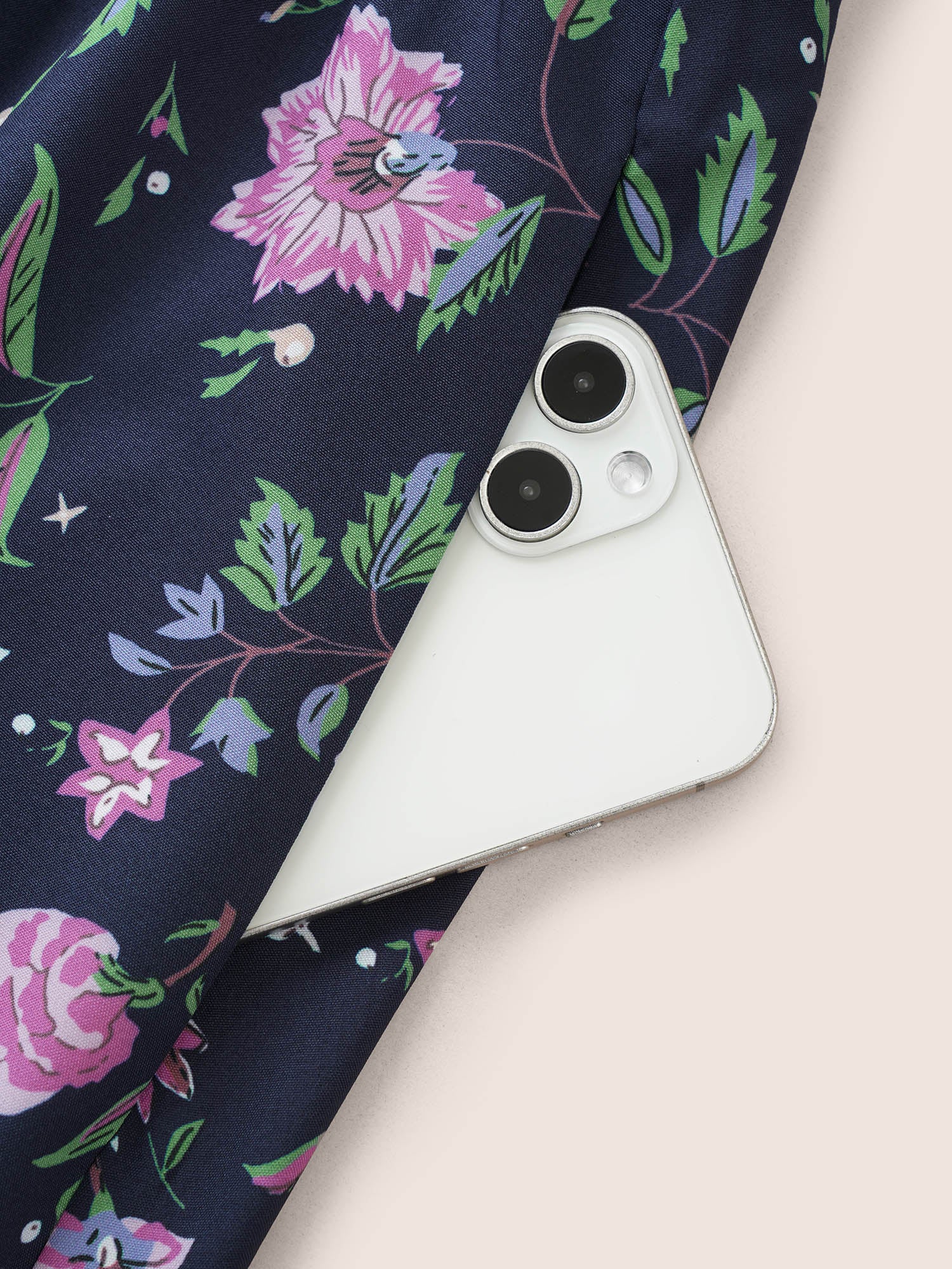 Ditsy Floral Shirred Patchwork Ruffle Sleeve Dress – BloomChic