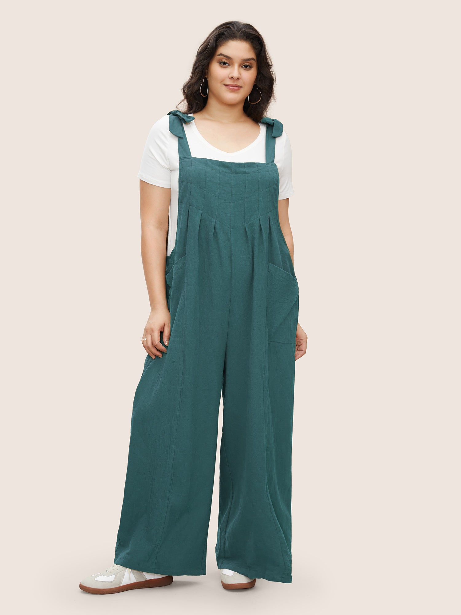 Solid Pleated Detail Pocket Knotted Shoulder Overall Jumpsuit – BloomChic
