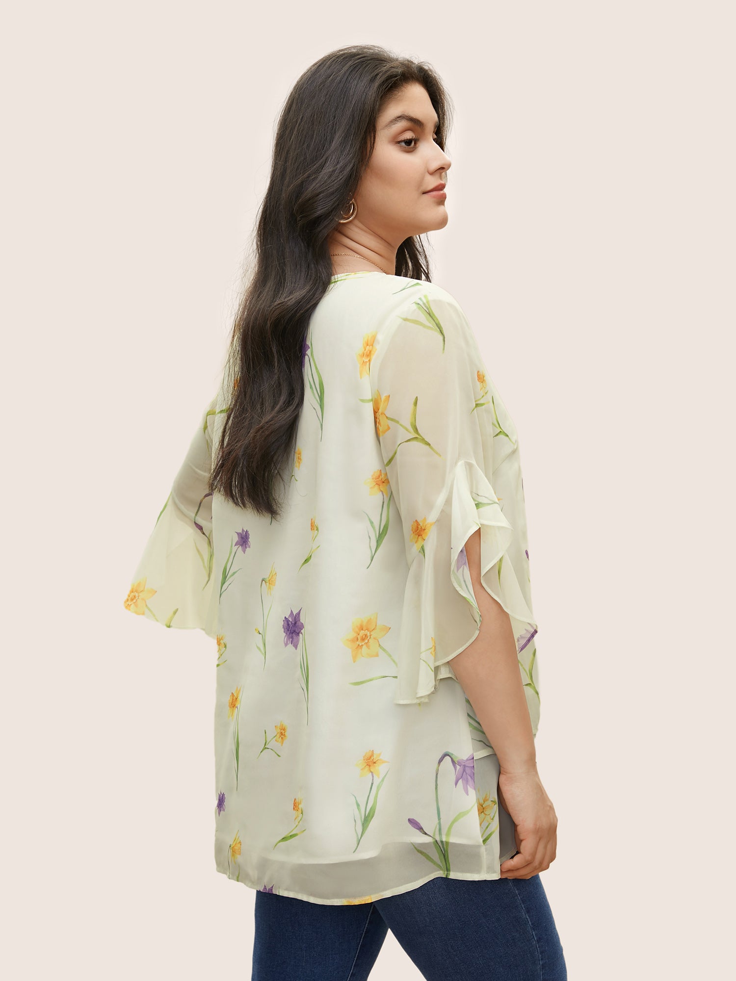 Floral Tiered Mesh Asymmetrical Hem Blouse – BloomChic