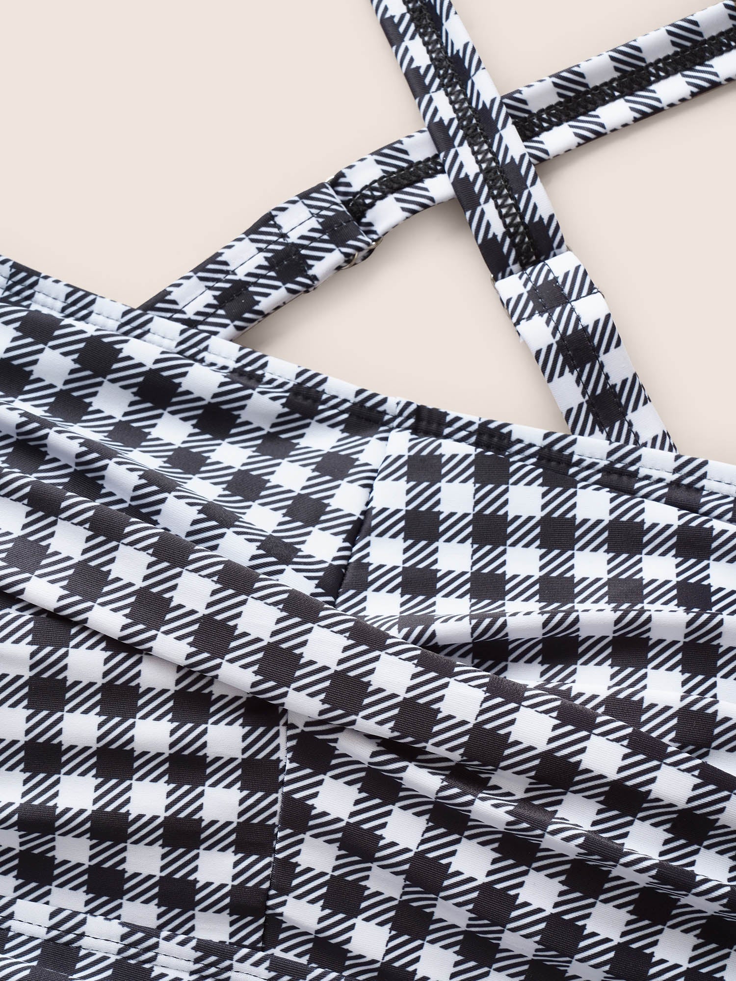 Gingham Heart Neckline Crossover One Piece Swimsuit – BloomChic