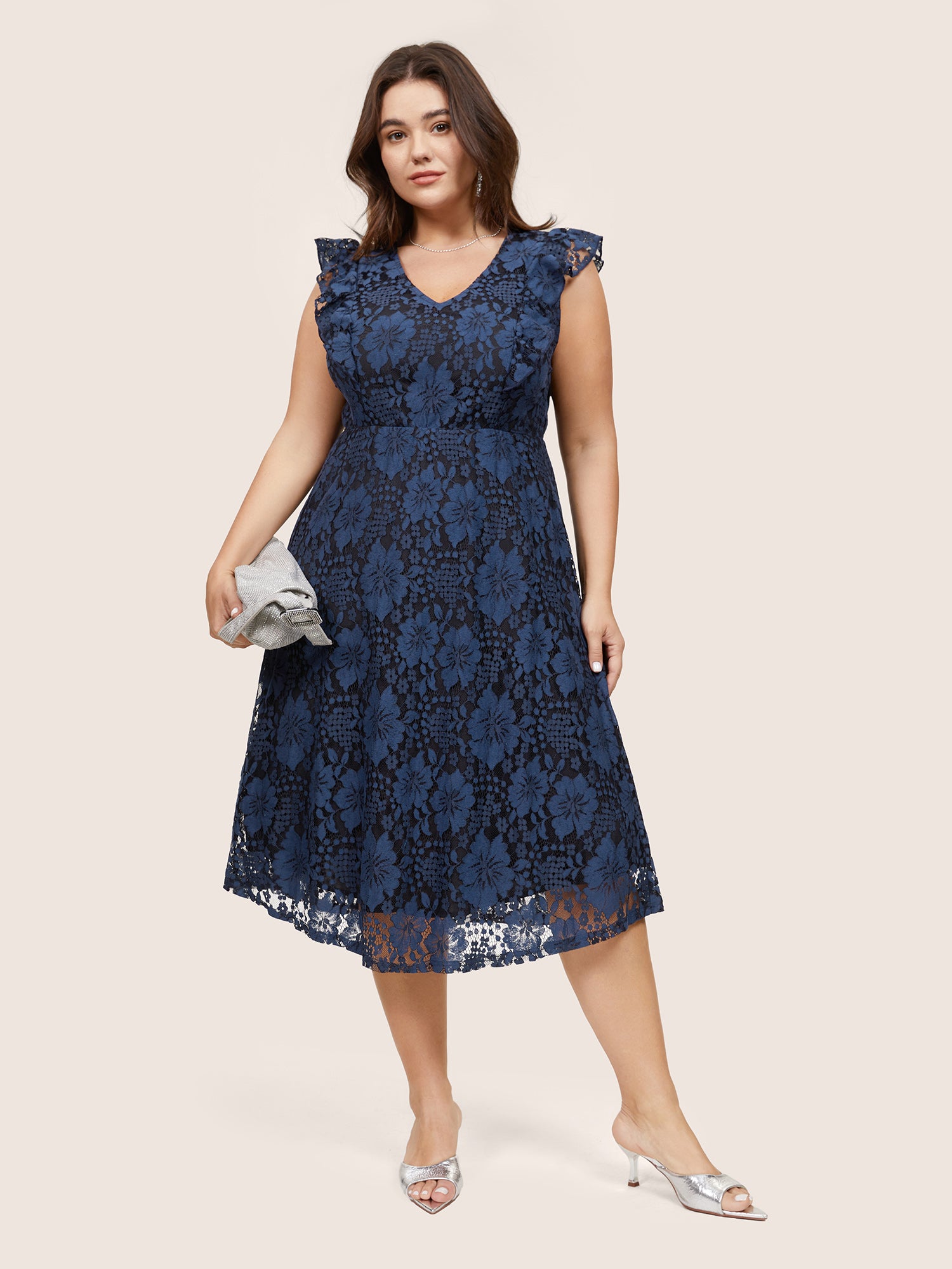 Eyelet Lace Pocket Ruffle Trim Sleeveless Dress – BloomChic